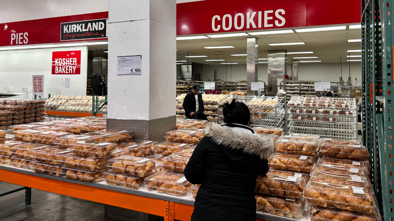 Costco launches tasty new treat at bakery locations nationwide: ‘Can’t ...